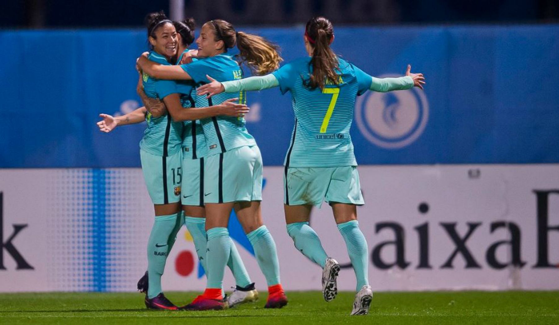 El gol 'maradoniano' de Bárbara Latorre